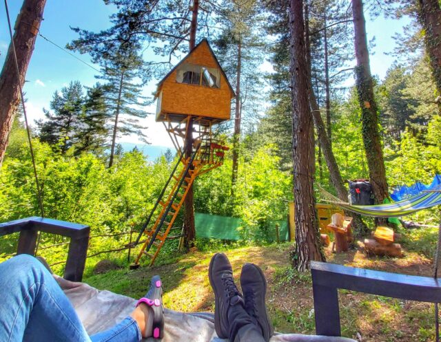 Sarajevo Tree House - magic view on the citylights - Furaj.ba | S nama ...